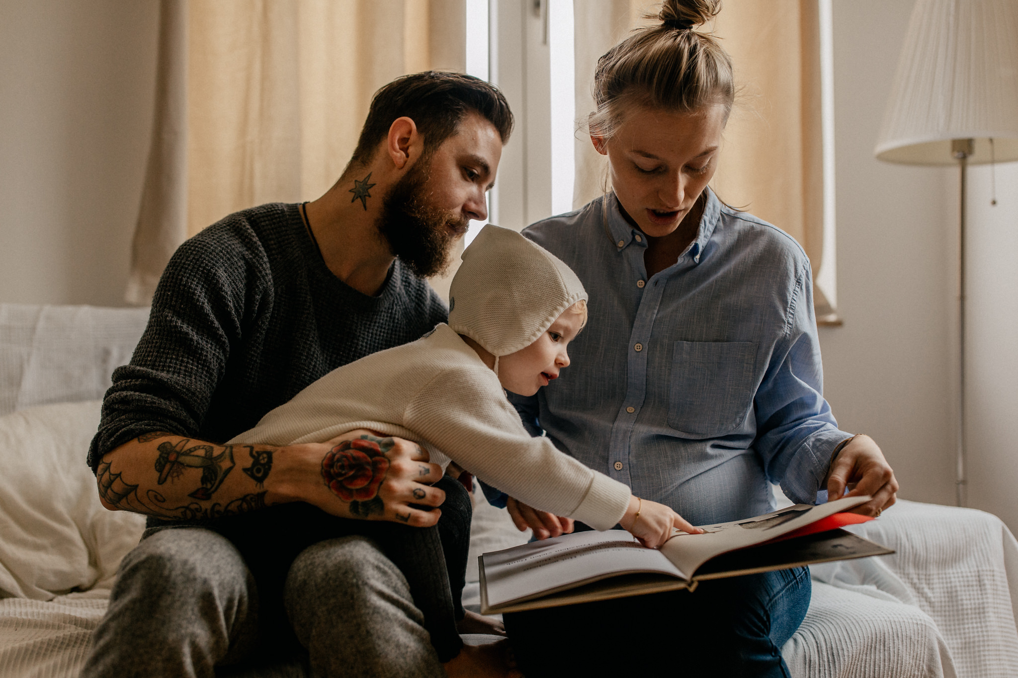 Lovely Family Session with Baby Belly - Maria Luise Bauer Photography
